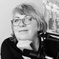 Иконка канала ЗАЙКИНА ЧИТАЙКА c Еленой Боевой. Читаем детям.