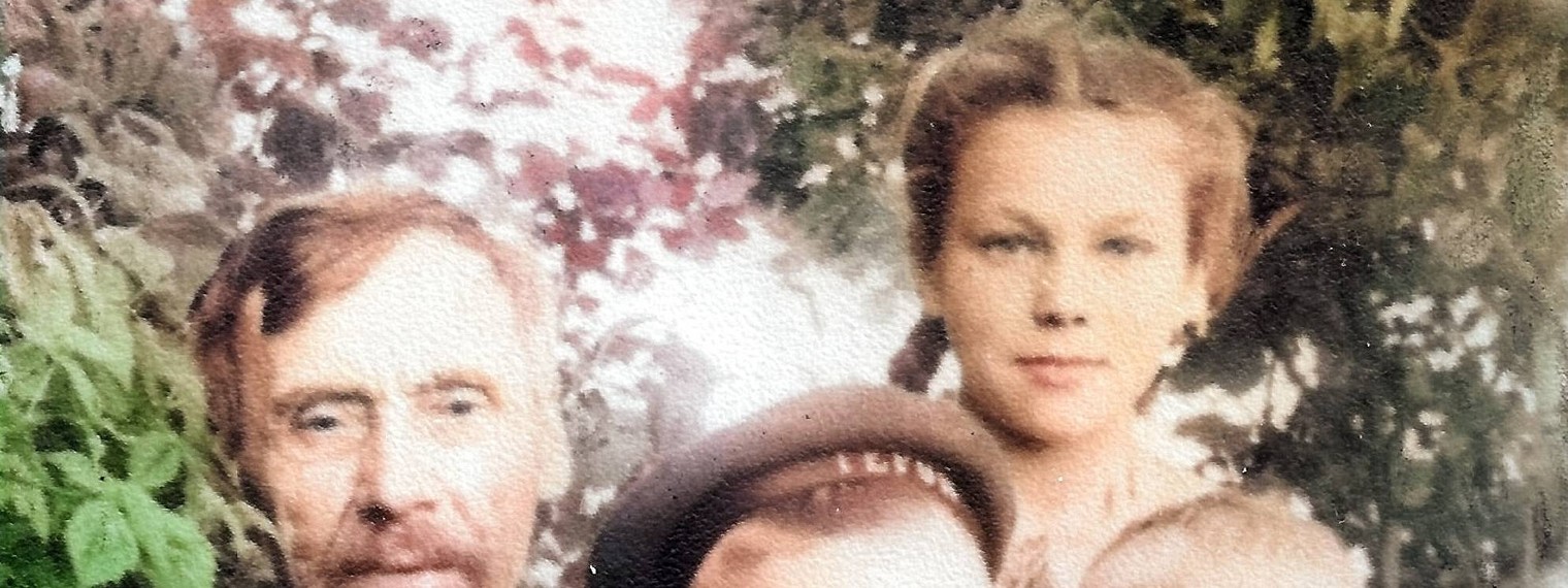 Олег Наумов