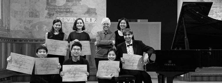 Пианист Петр Чухнов - Peter Chukhnov, the pianist