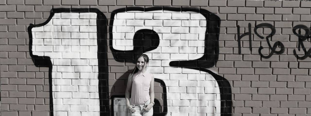 Влада Бажинова