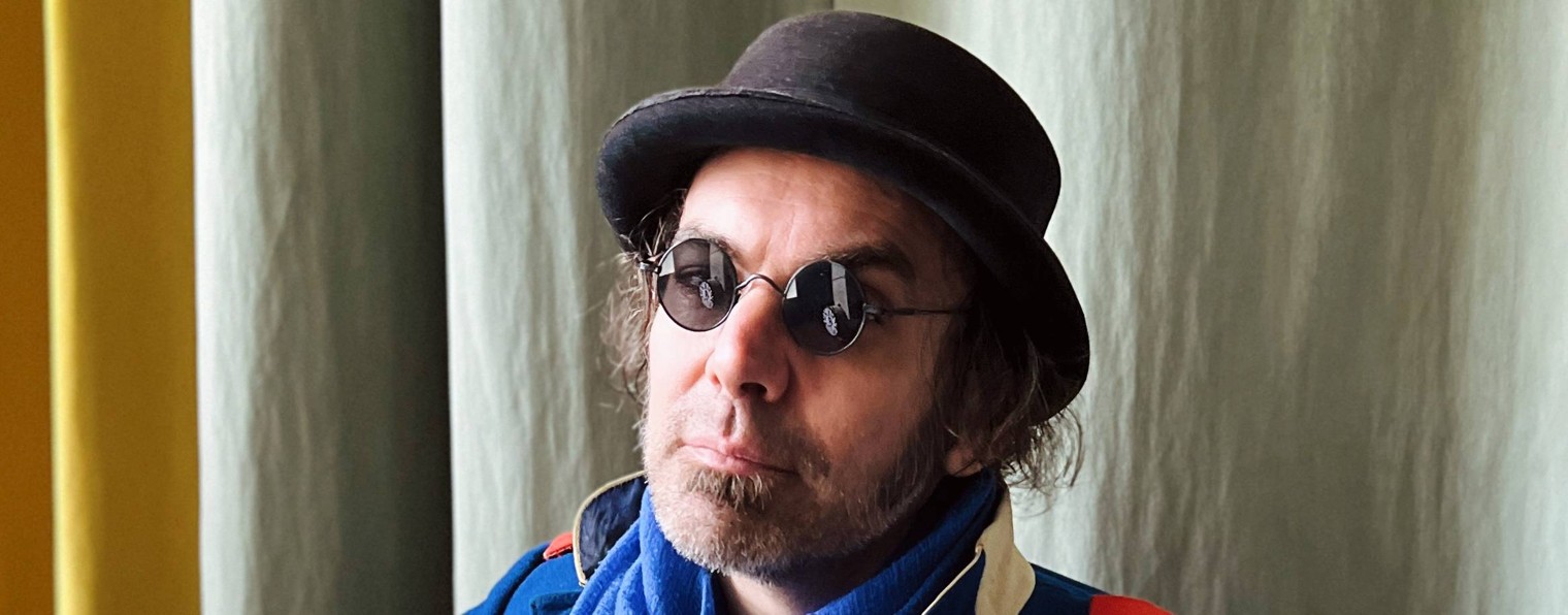 Фрикинг Аут