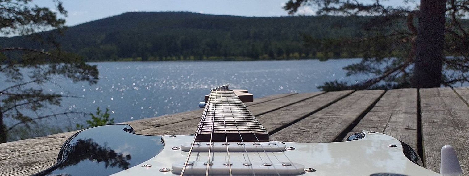 Музыка над водой