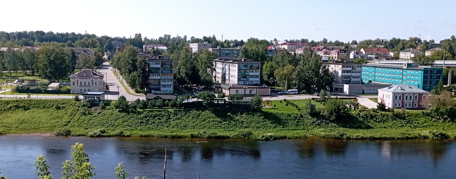 Избушка в городе