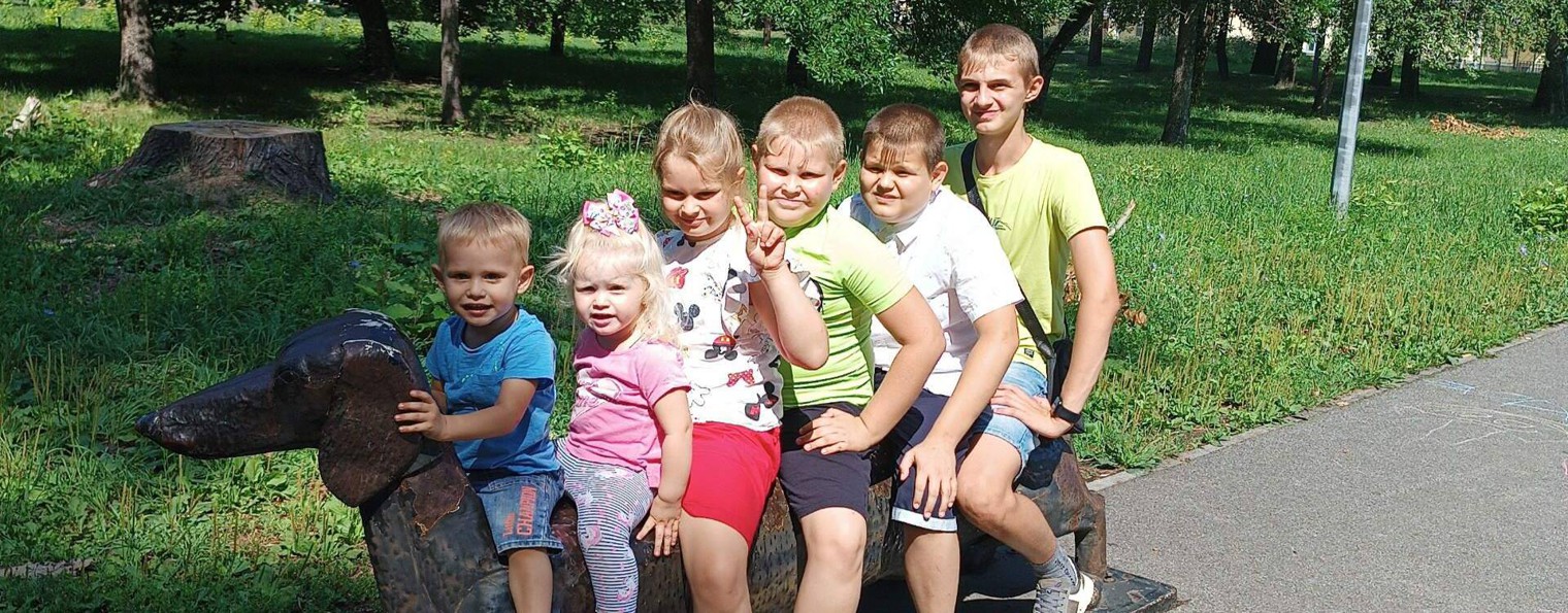 Семья Устиновых