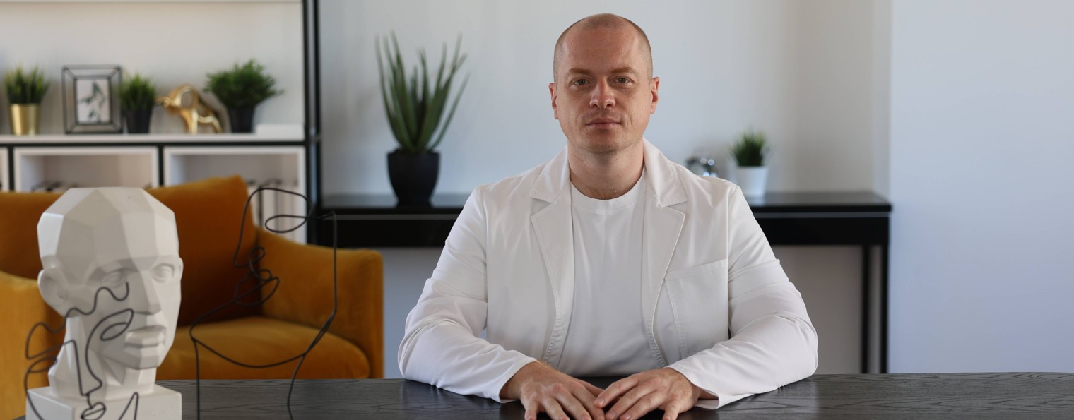 Пластический хирург Игорь Милькевич