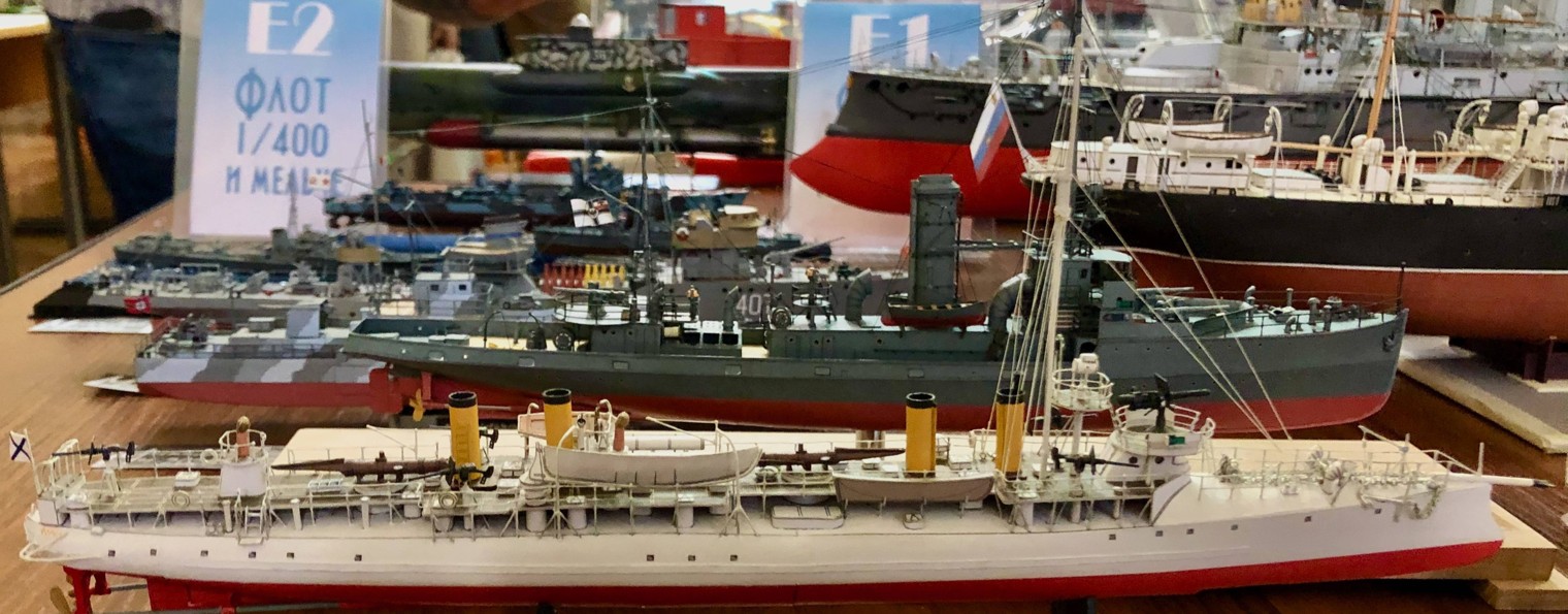 Картонный моделизм - стримы о сборке