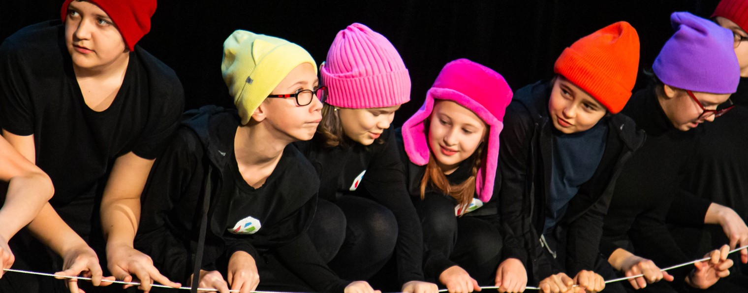 Театр-студия "ОкнО"