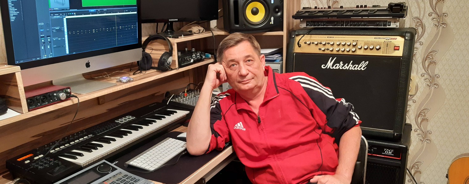 ОЛЕГ КОЛЕСОВ