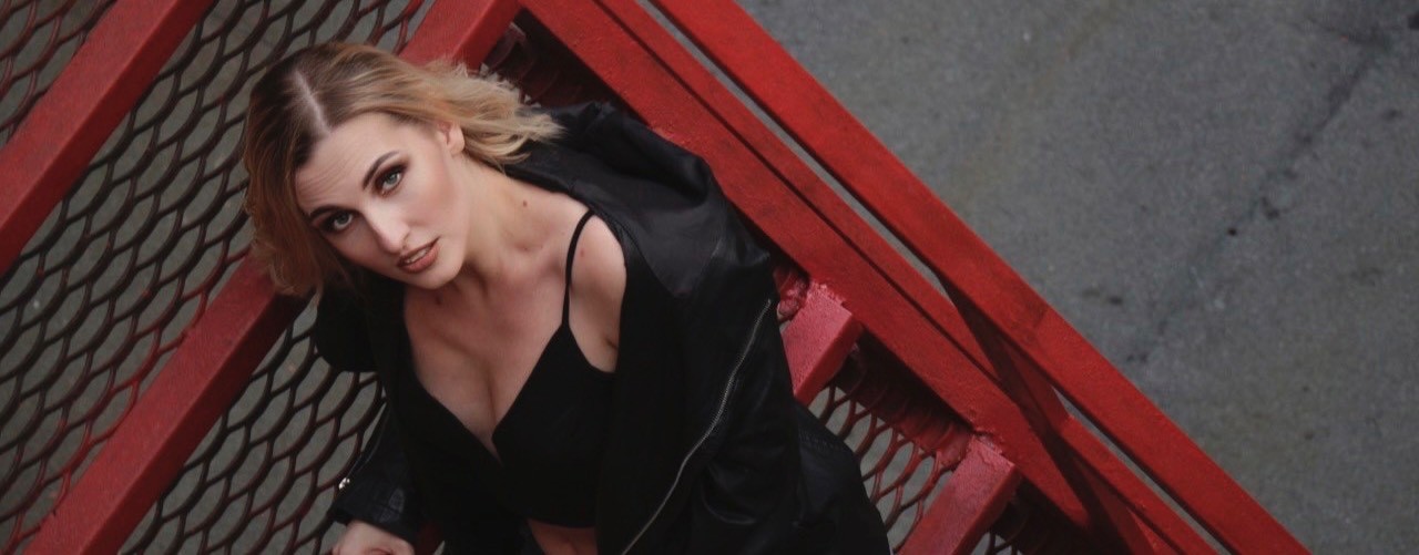 Кэтрин Клэр