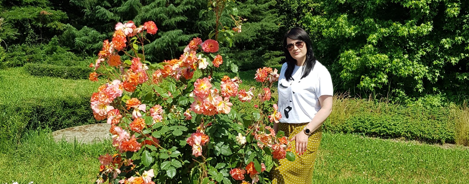 УСАДЬБА У РЕКИ