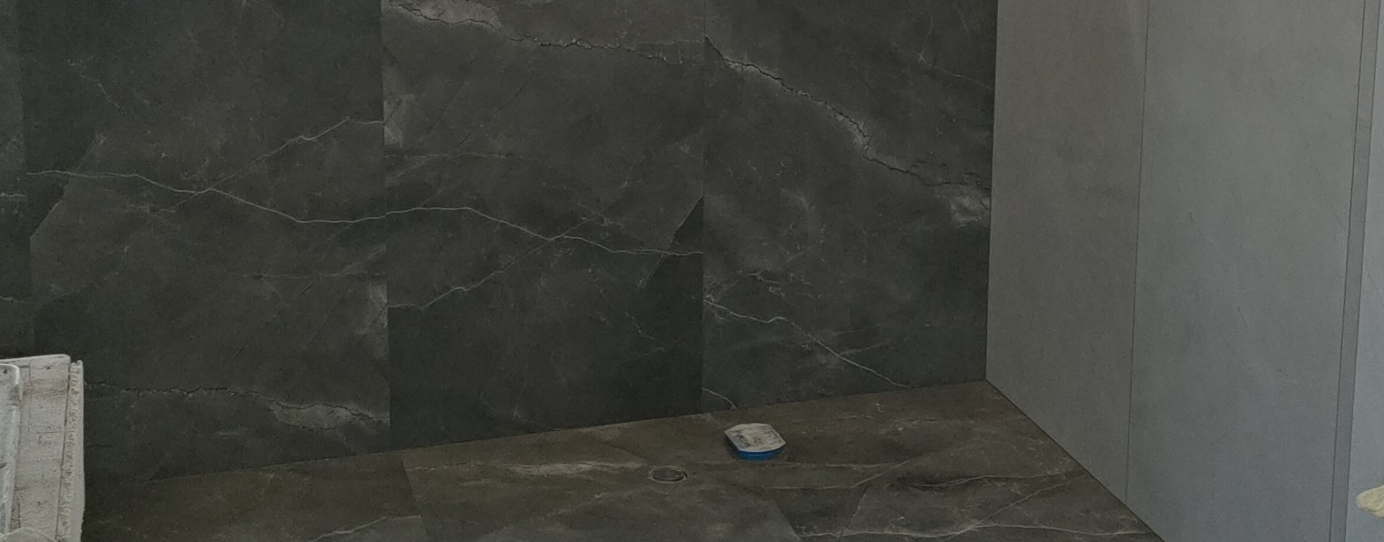 Укладка плитки.