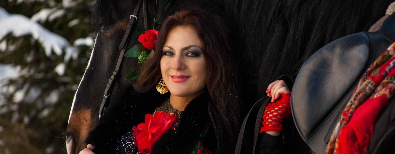 Александра Усанова, школа танцев, ансамбль