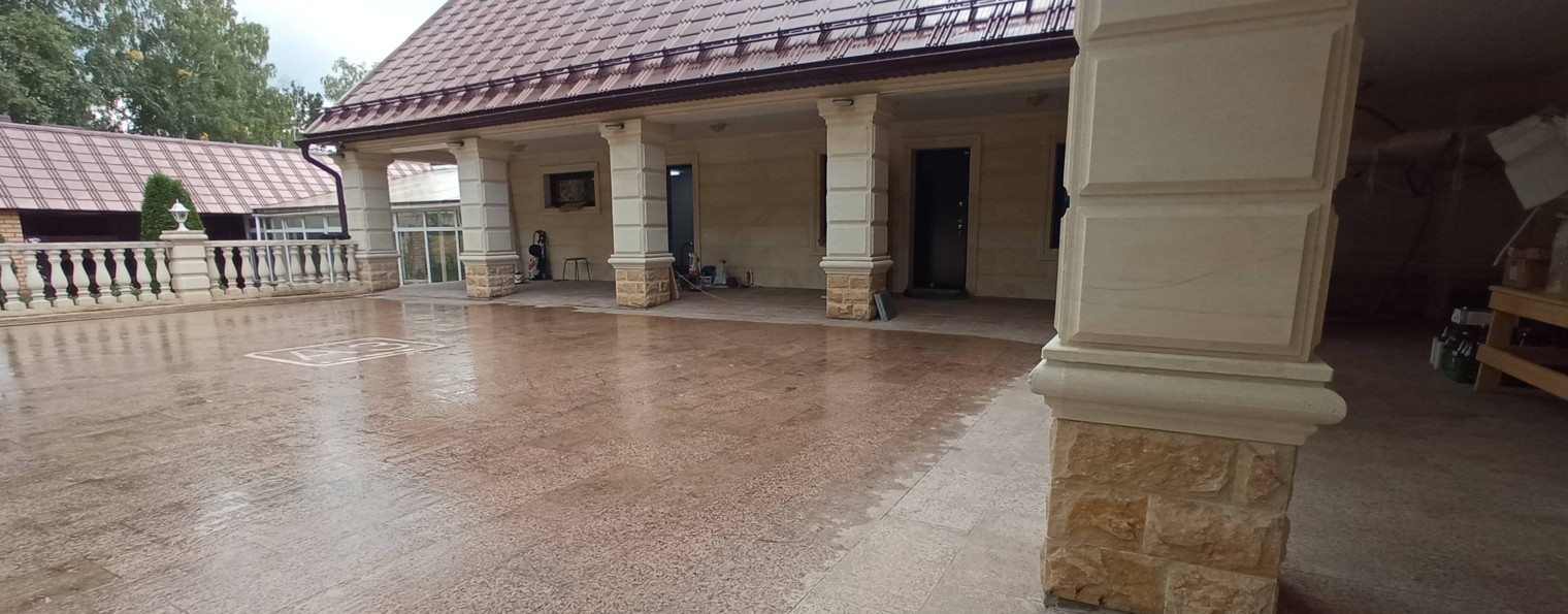 Плитки, машины и люди.