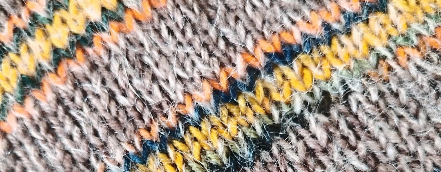 Ирина, с вязанием по жизни