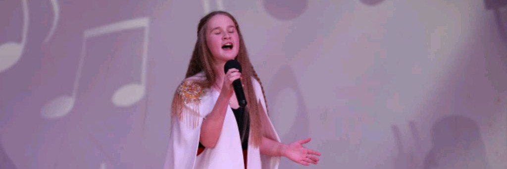 София Тихомирова