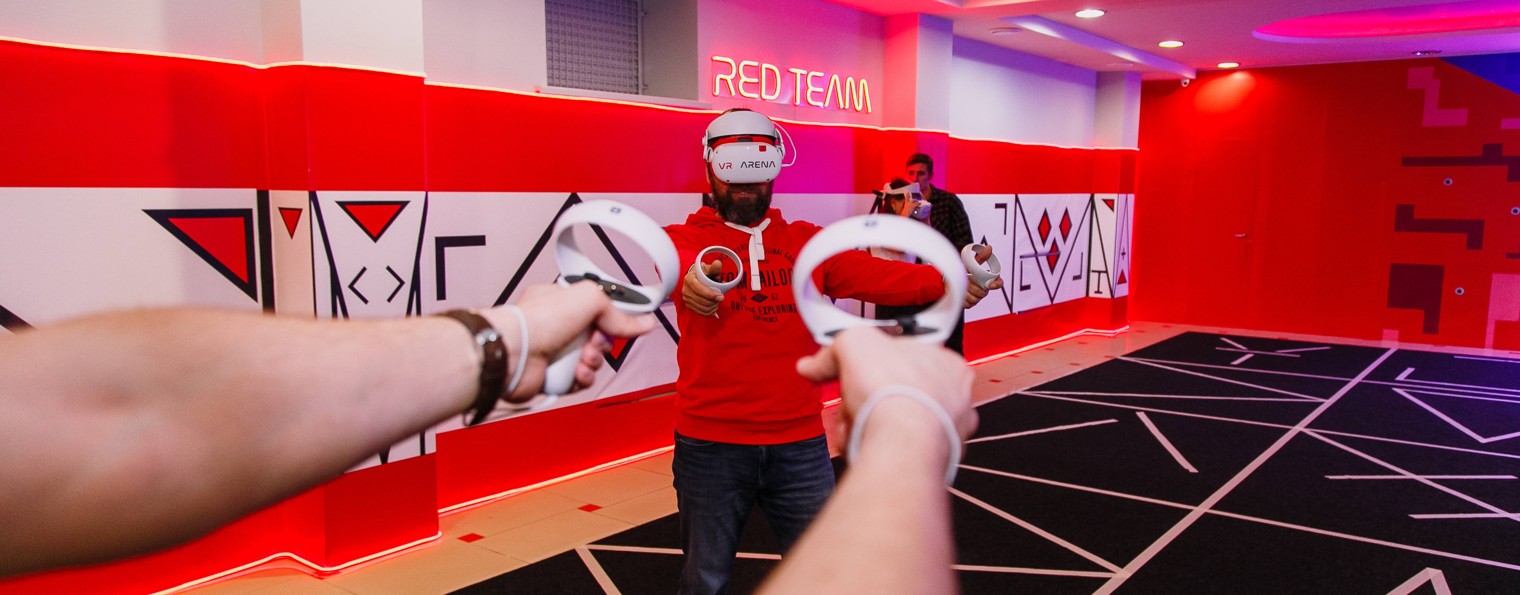 ⱯRENA - парк виртуальной реальности