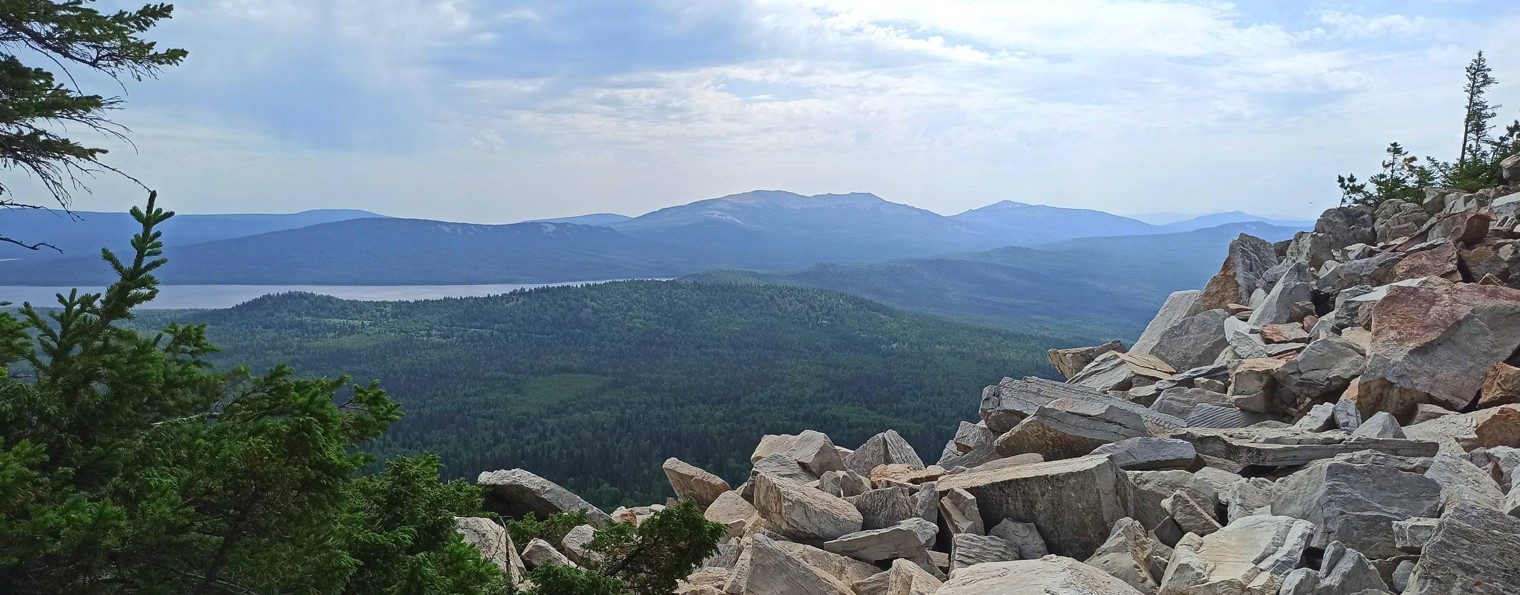 Денис Тихонов