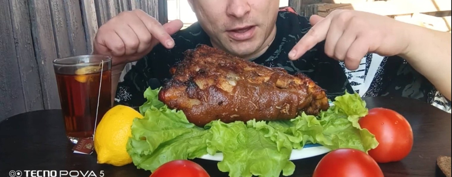 Денис Савенков