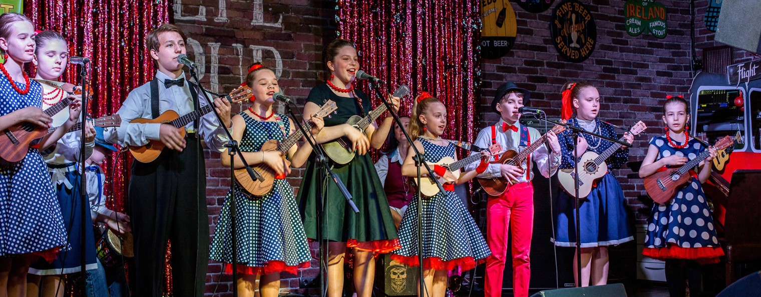 Никитина Мария (укулеле)