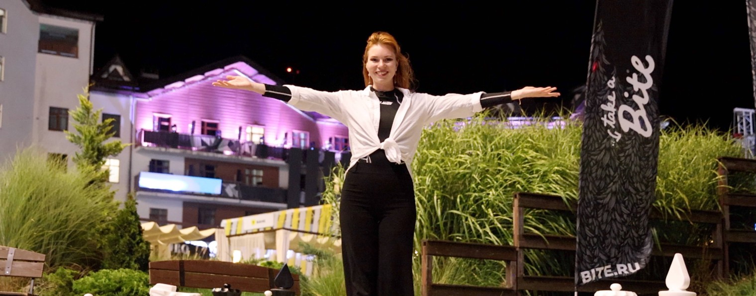 Алина Анзорова