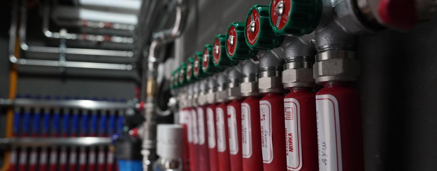 Бойлер СПБ - инженерные сети в загородном доме.