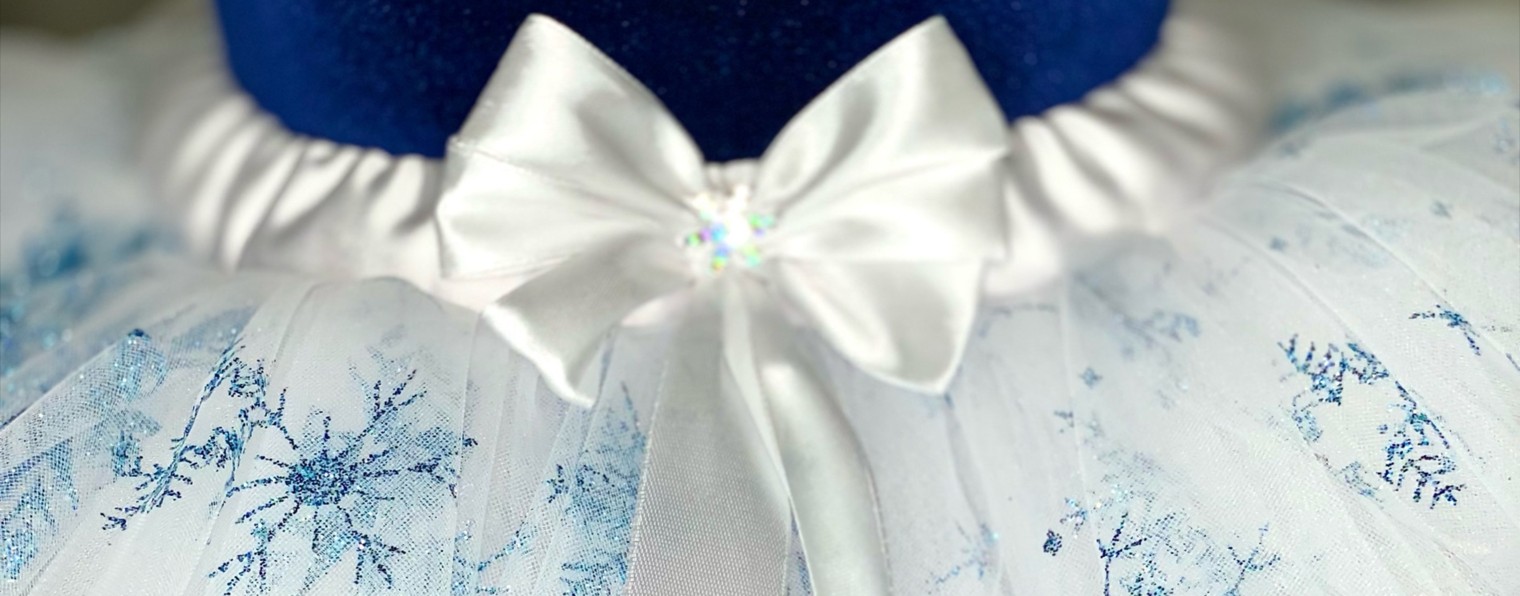 Влюблённая в шитье