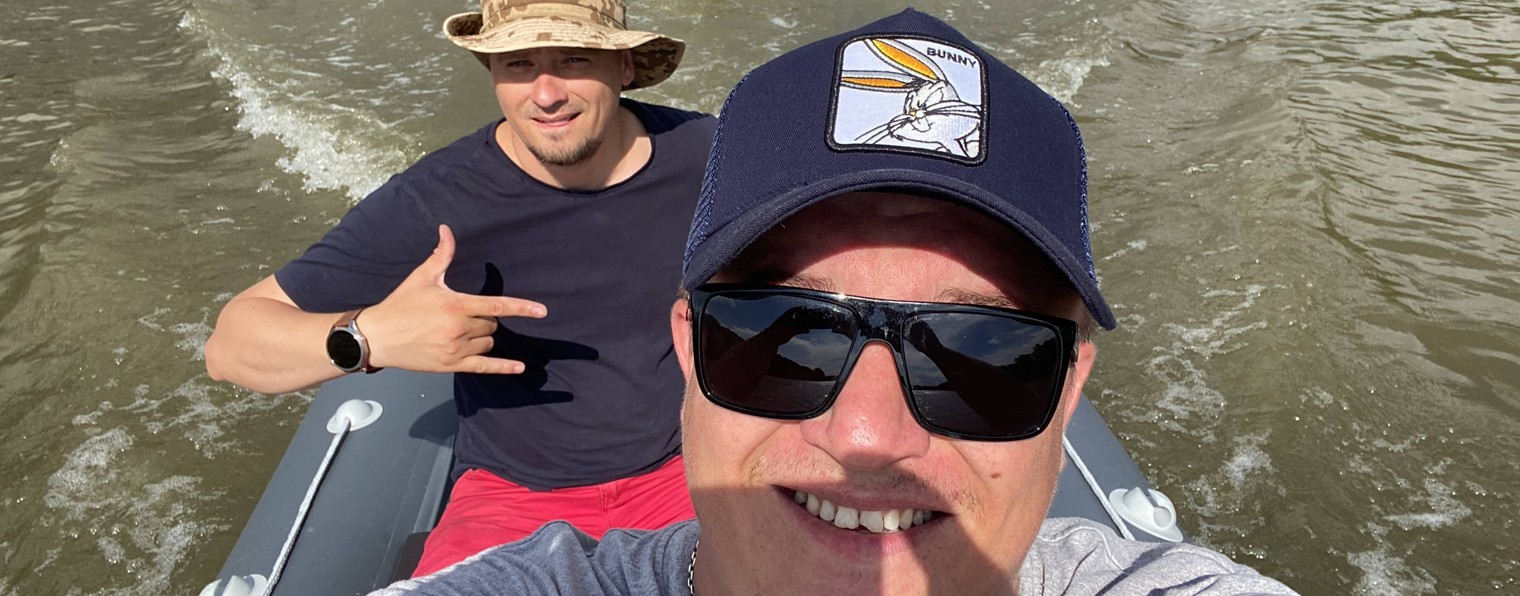 Хижина РыбА́лова