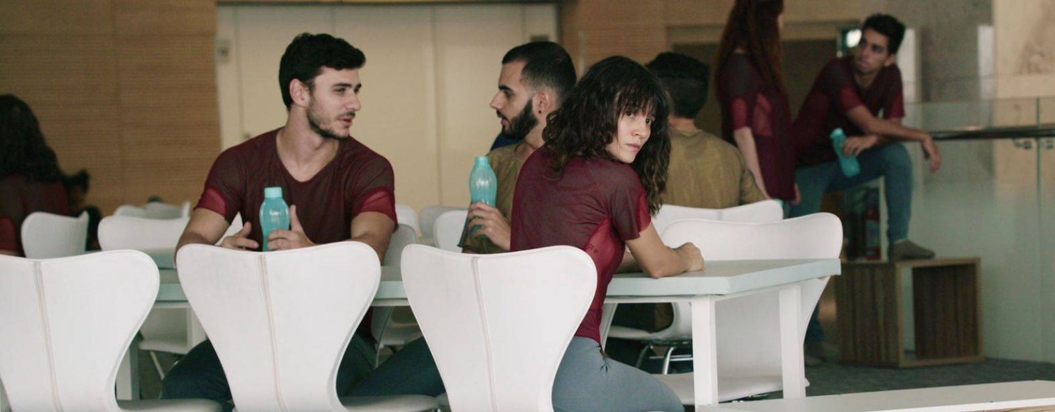 Сериал Три процента / 3%