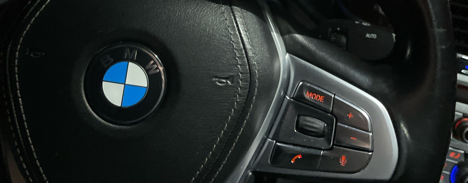 КОРАЛ В ТАКСИ