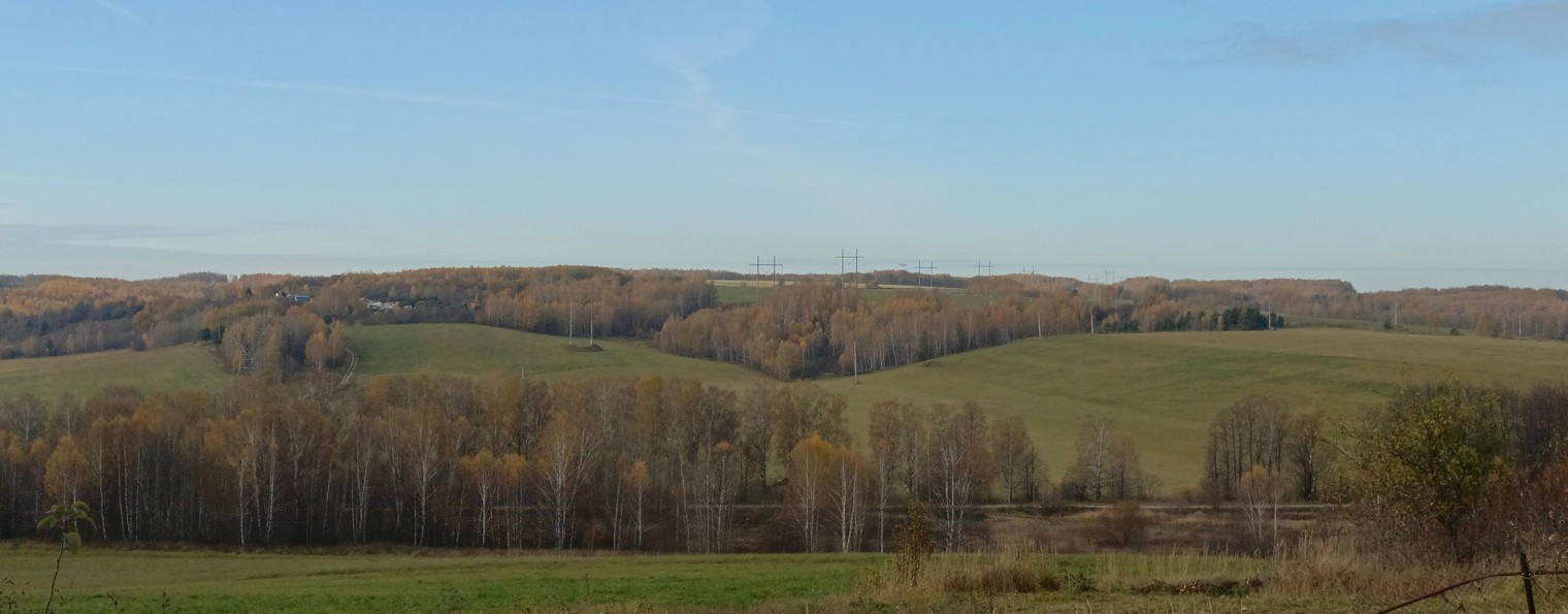 ДЕРЕВНЯ НА ХОЛМЕ