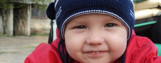 Семья на даче.