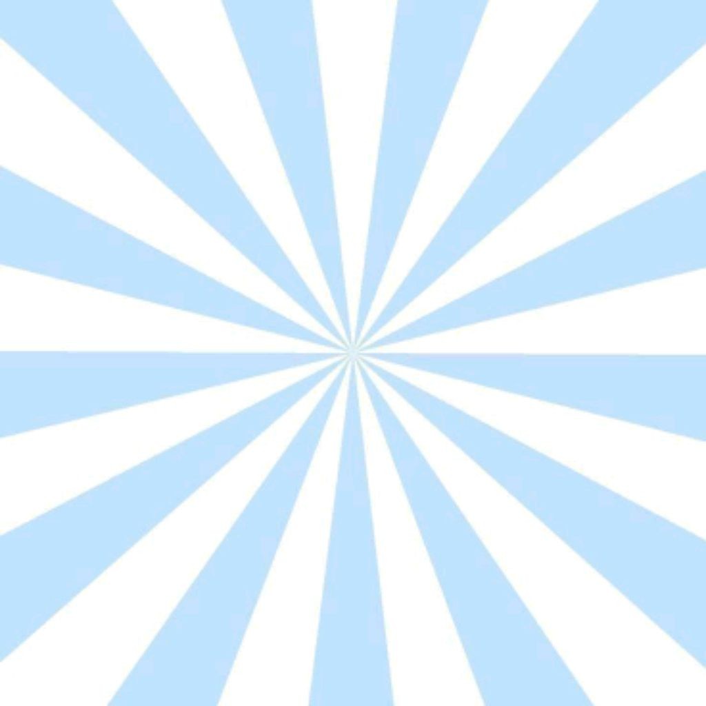 Интернет Героиня