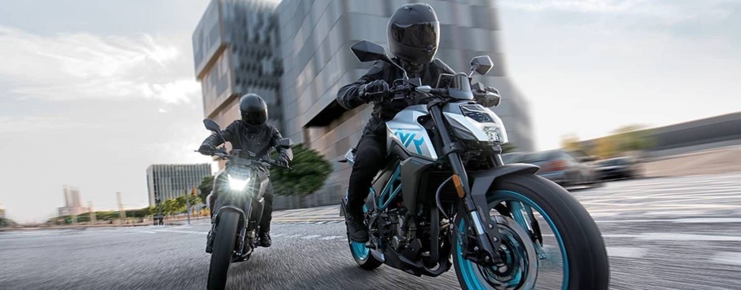 Мотошкола Альберта Каримова, мотошкола