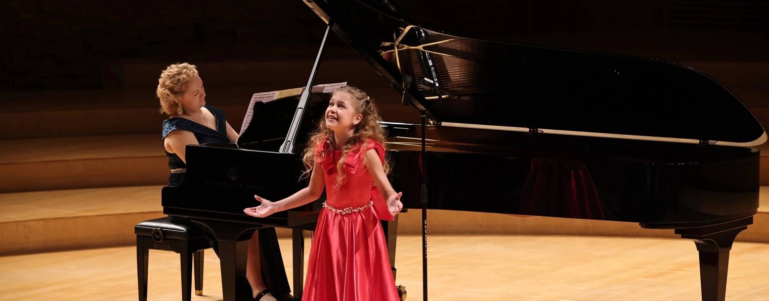 Николь Троницкая - Музыка в сердце!