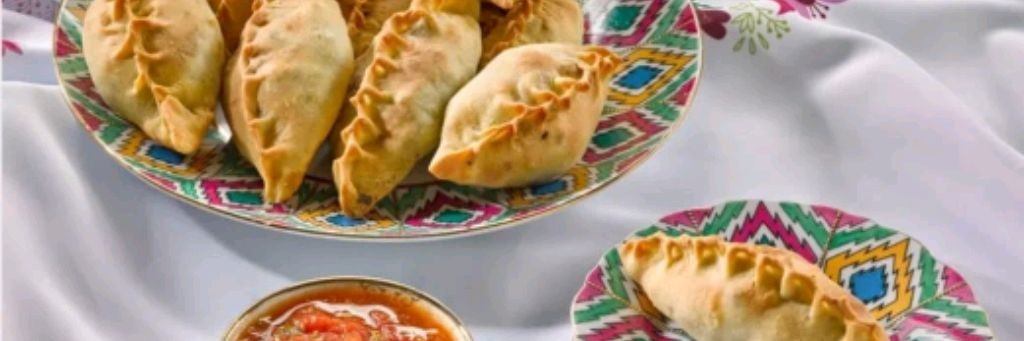 Карина Шоу 👧🎒🍕📖🧸