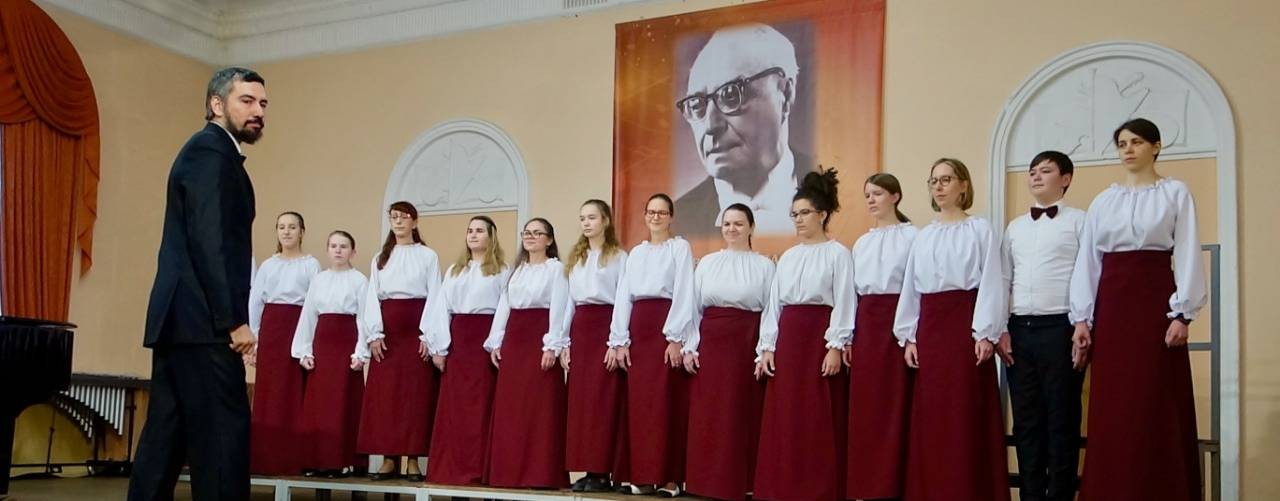 Певческая школа синодальной традиции