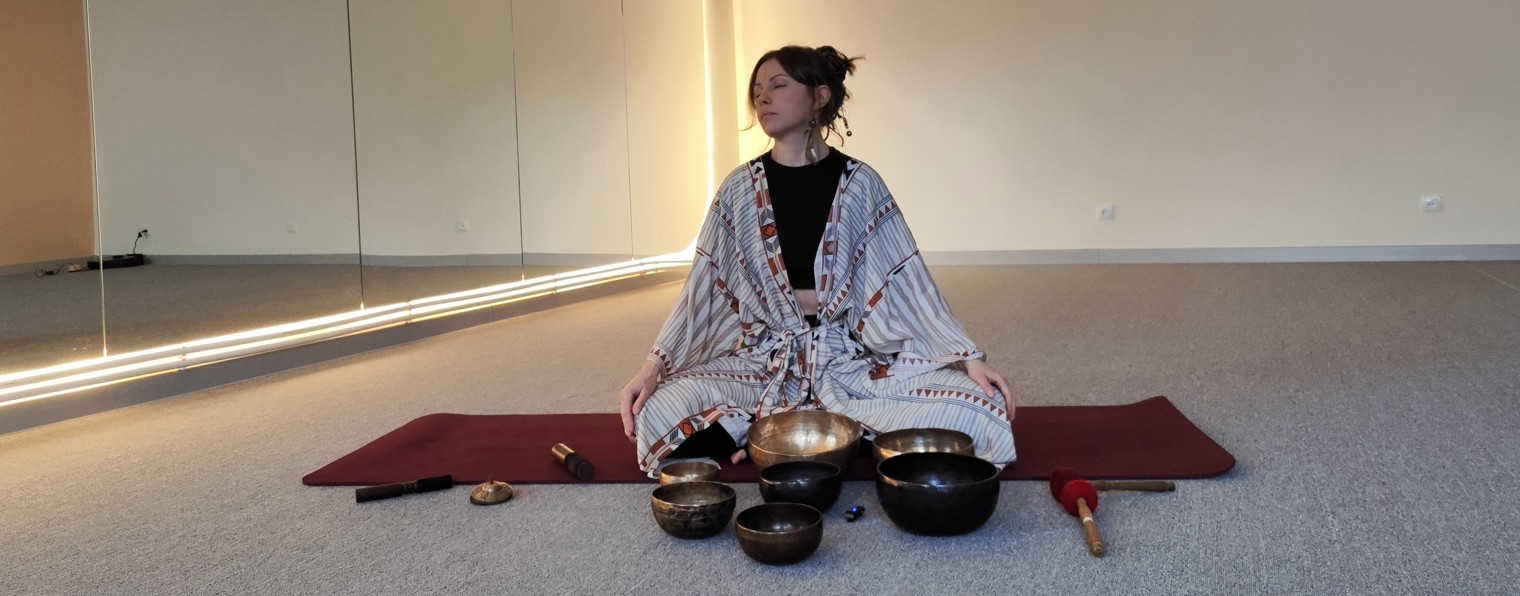 Регина Яркая