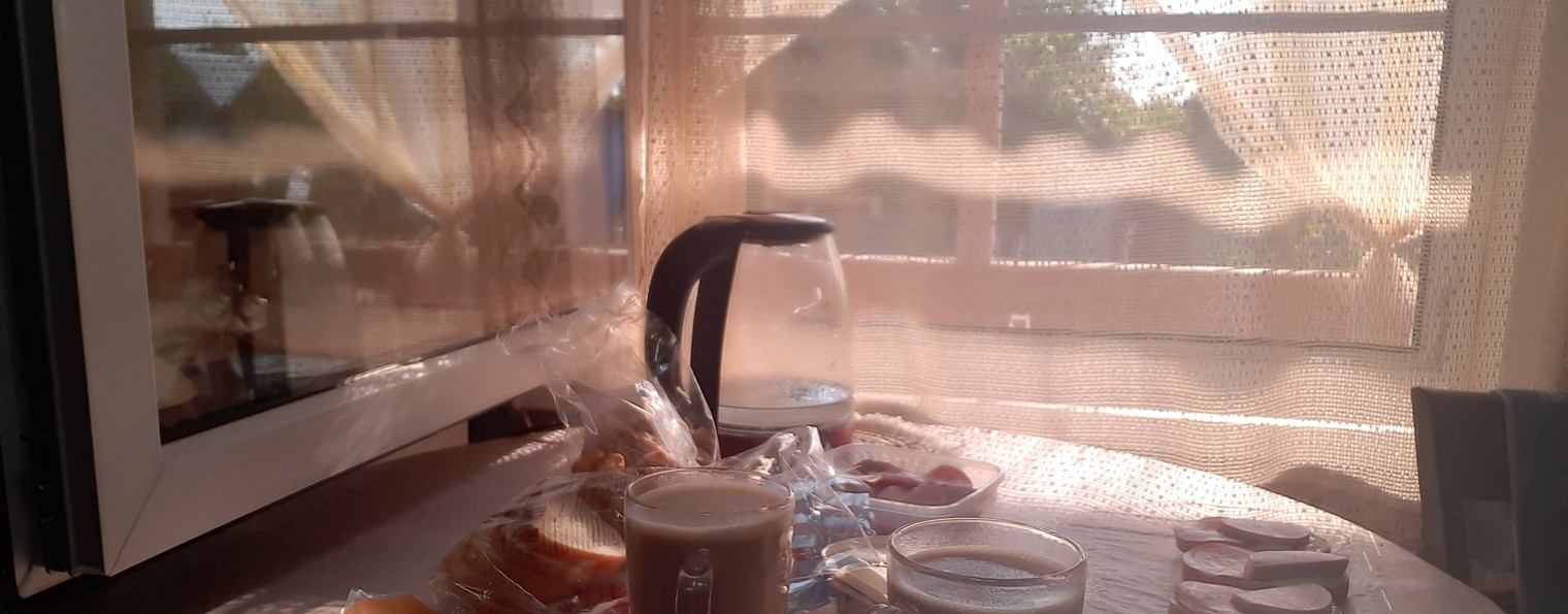 Надюшкина жизнь на даче)))