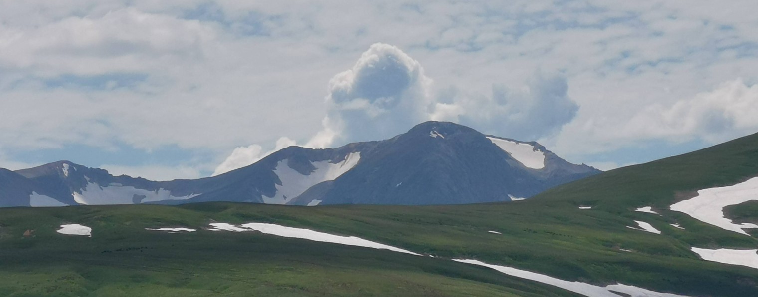 О чём хочу, о том снимаю.