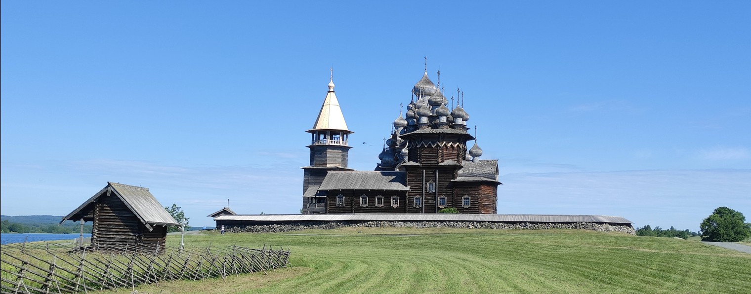 Инга Симиндей-певица, актриса, педагог, красавица!