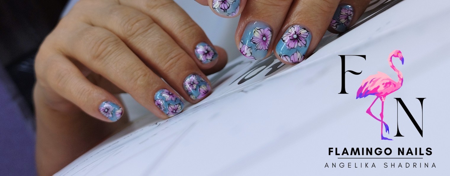 Фламинго в самоцветах