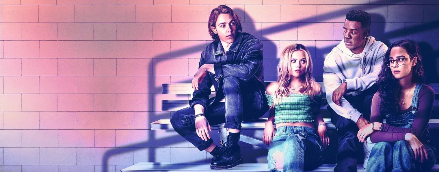 Сериал Один из нас лжёт / One of Us Is Lying