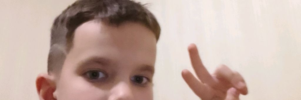 Макс лучший гонщик🏎