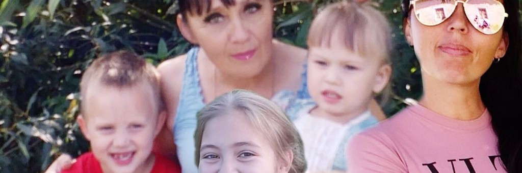 Простая  жизнь  семьи  с Зауралья