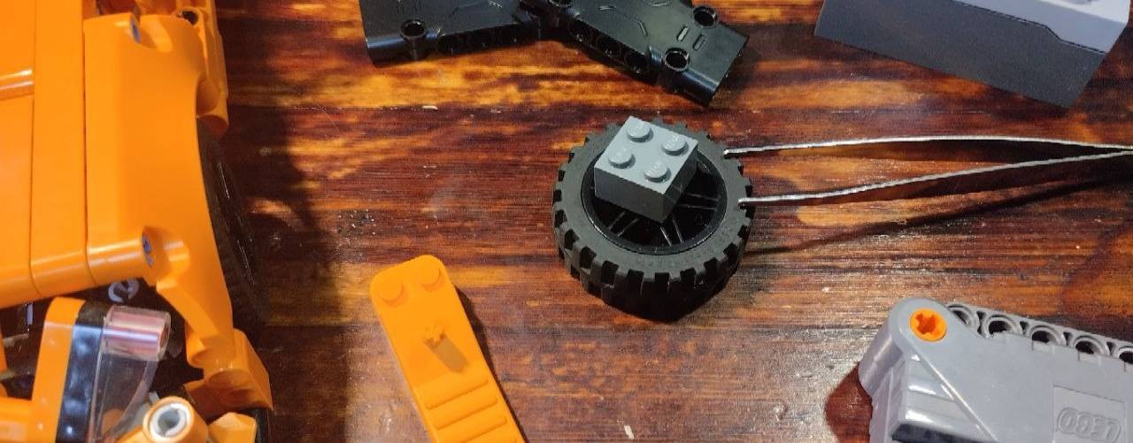 DBLT - DynamicBricks© LEGO TECHNIC