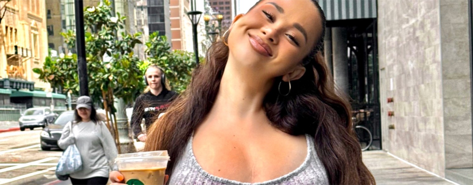 СКАЖИ ПРИВЕТ ЛОЛА  🎀