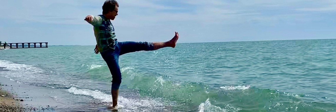 Актёр Иван Левин