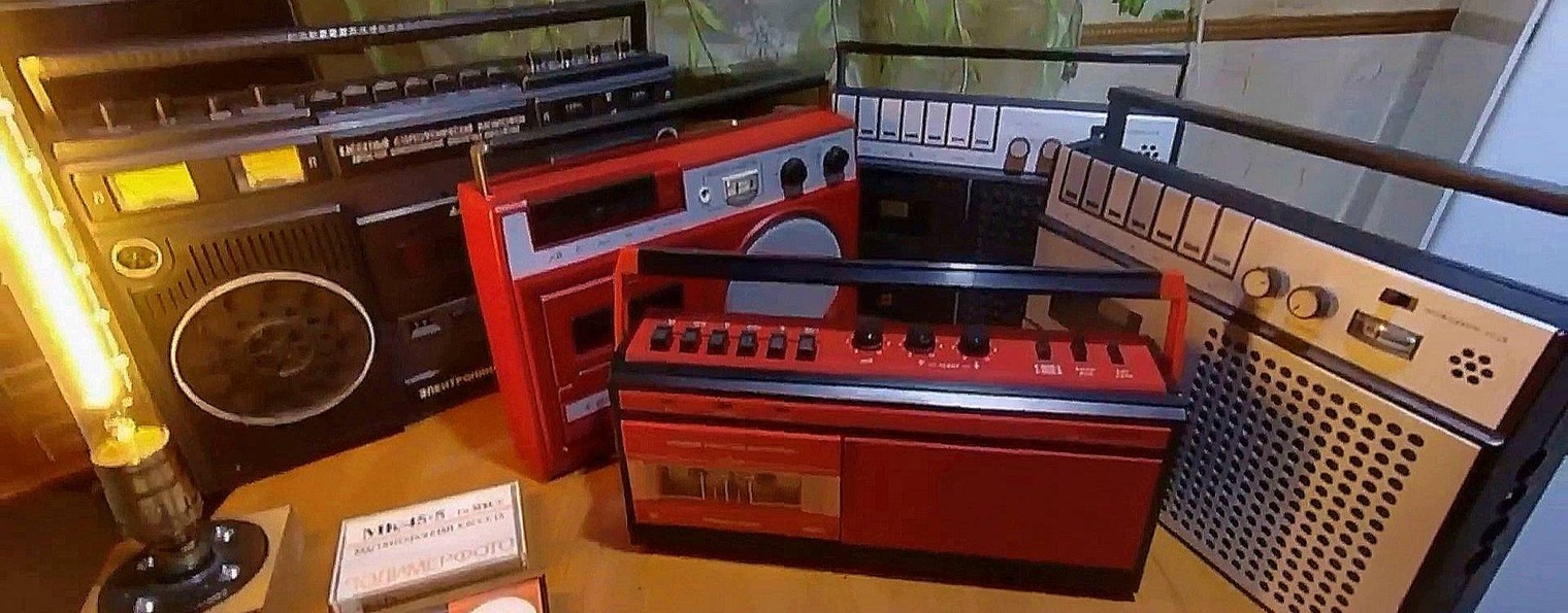 Всего понемногу.