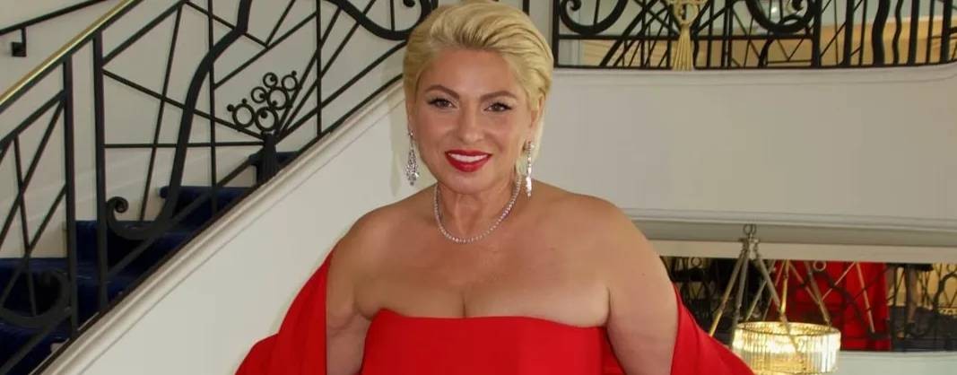 Angela Pearl: интервью, подкасты, прямые эфиры