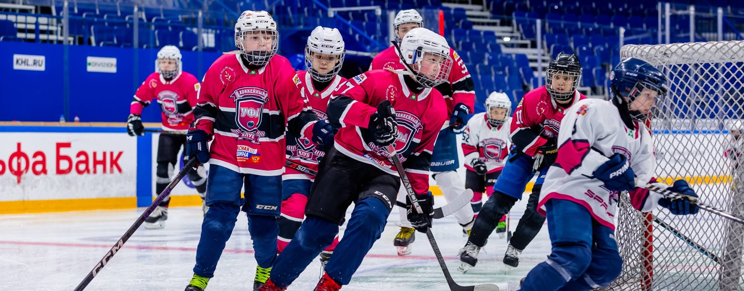 Хоккейный клуб «УФА»